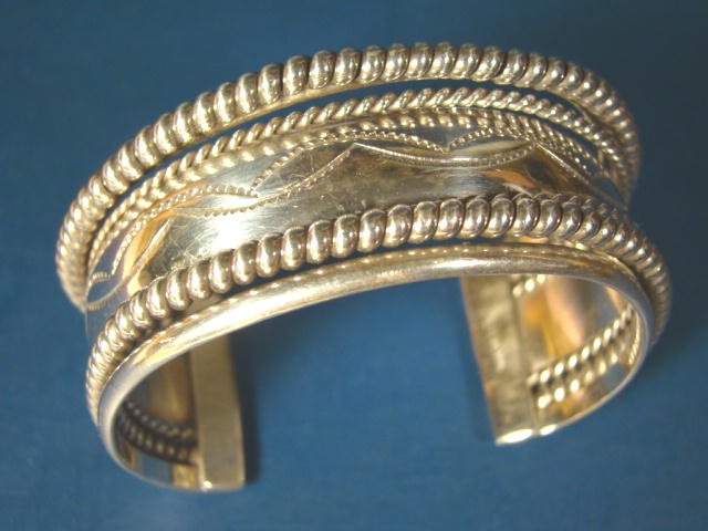 Navajo Indian TAHE Native American artist sterling silver cuff bracelet ...