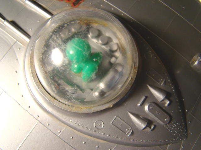 Lindberg Products Flying Saucer toy model kit alien outer space ship ...