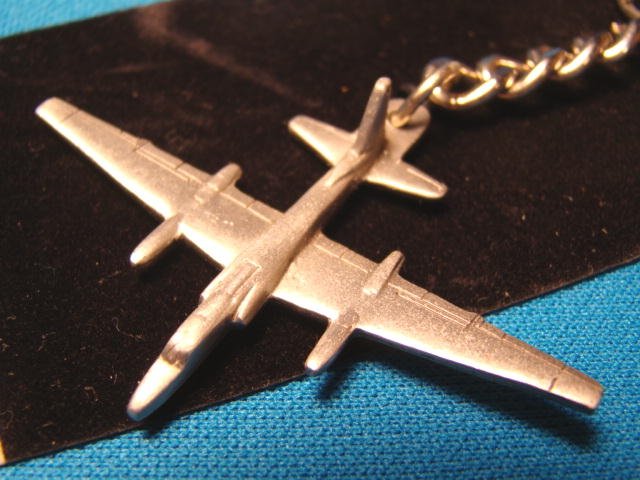 Pewter U-2 USAF CIA spy surveillance plane keychain military airplane ...