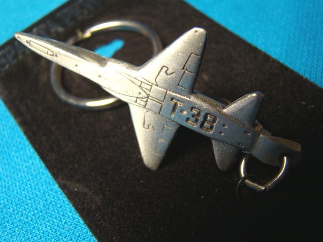 Pewter T-38 Talon supersonic jet trainer USAF airplane keychain ...