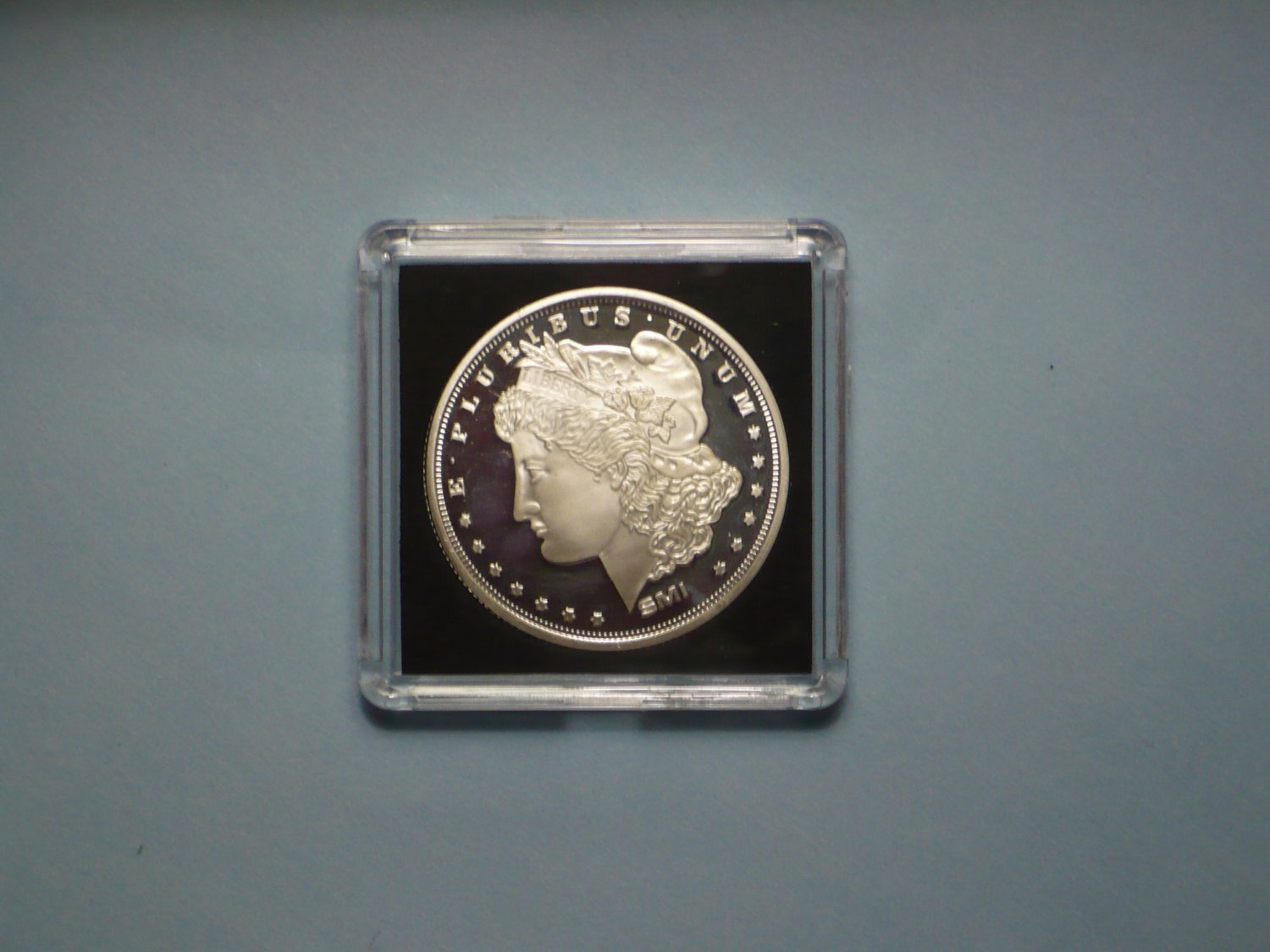 1 OZ. MORGAN SILVER DOLLAR ROUND L-26