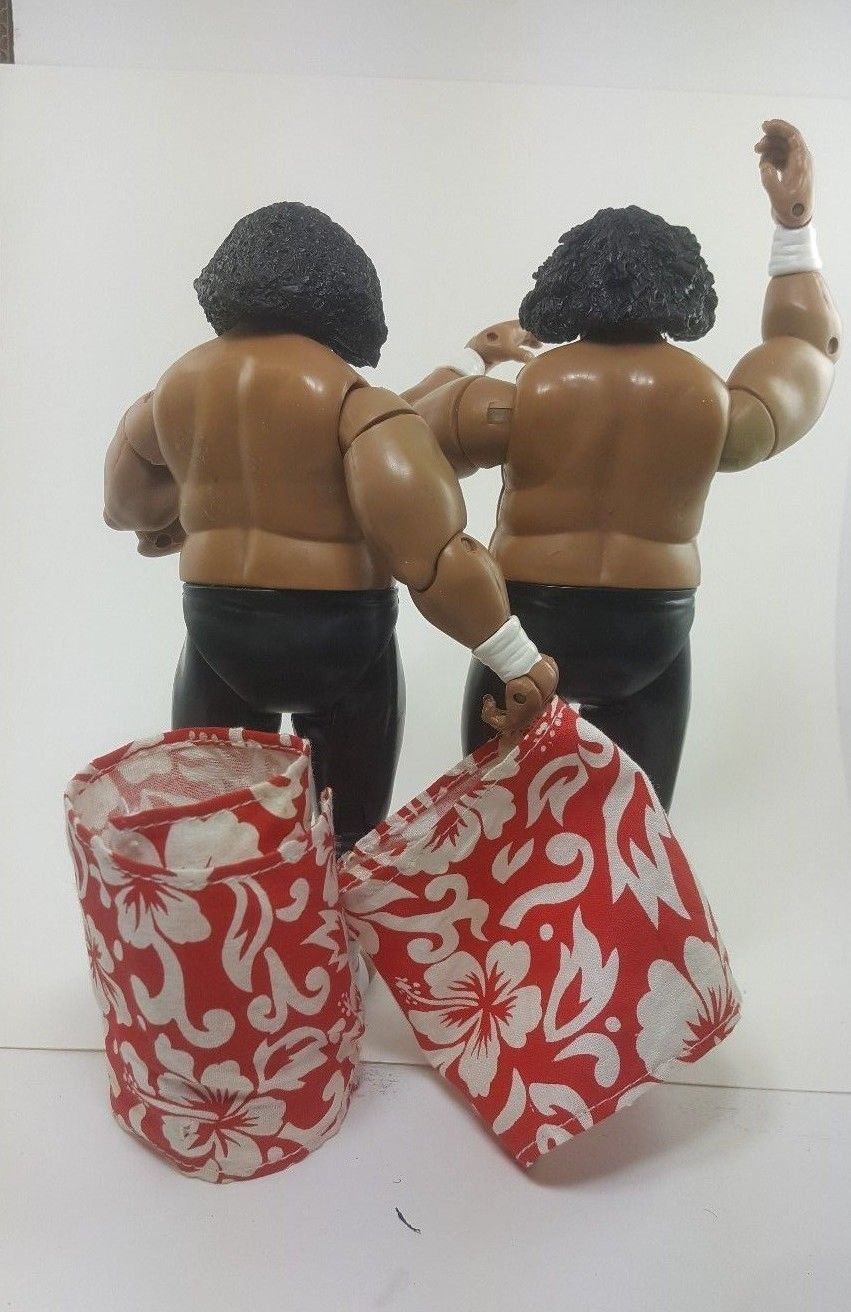 WWE Wild Samoans Classic Superstars Loose Lot of 2 Action Figure Jakks ...