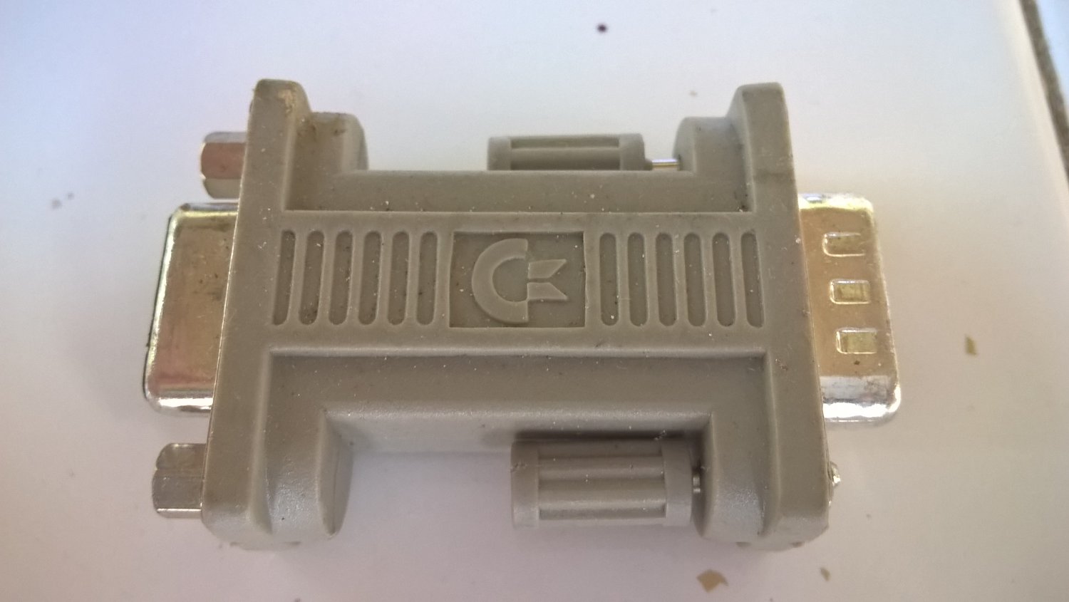 CGA/EGA to VGA Adapter DB9M to DB15F, Commodore Amiga 390683-01