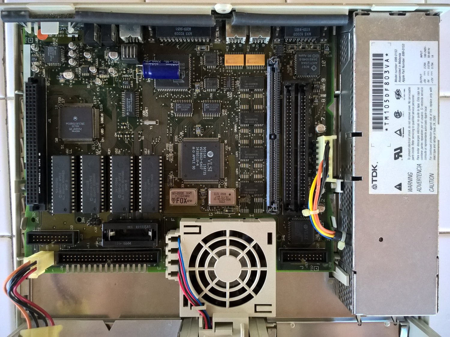 Macintosh LC Computer, Apple Mac 68020 (As-Is)