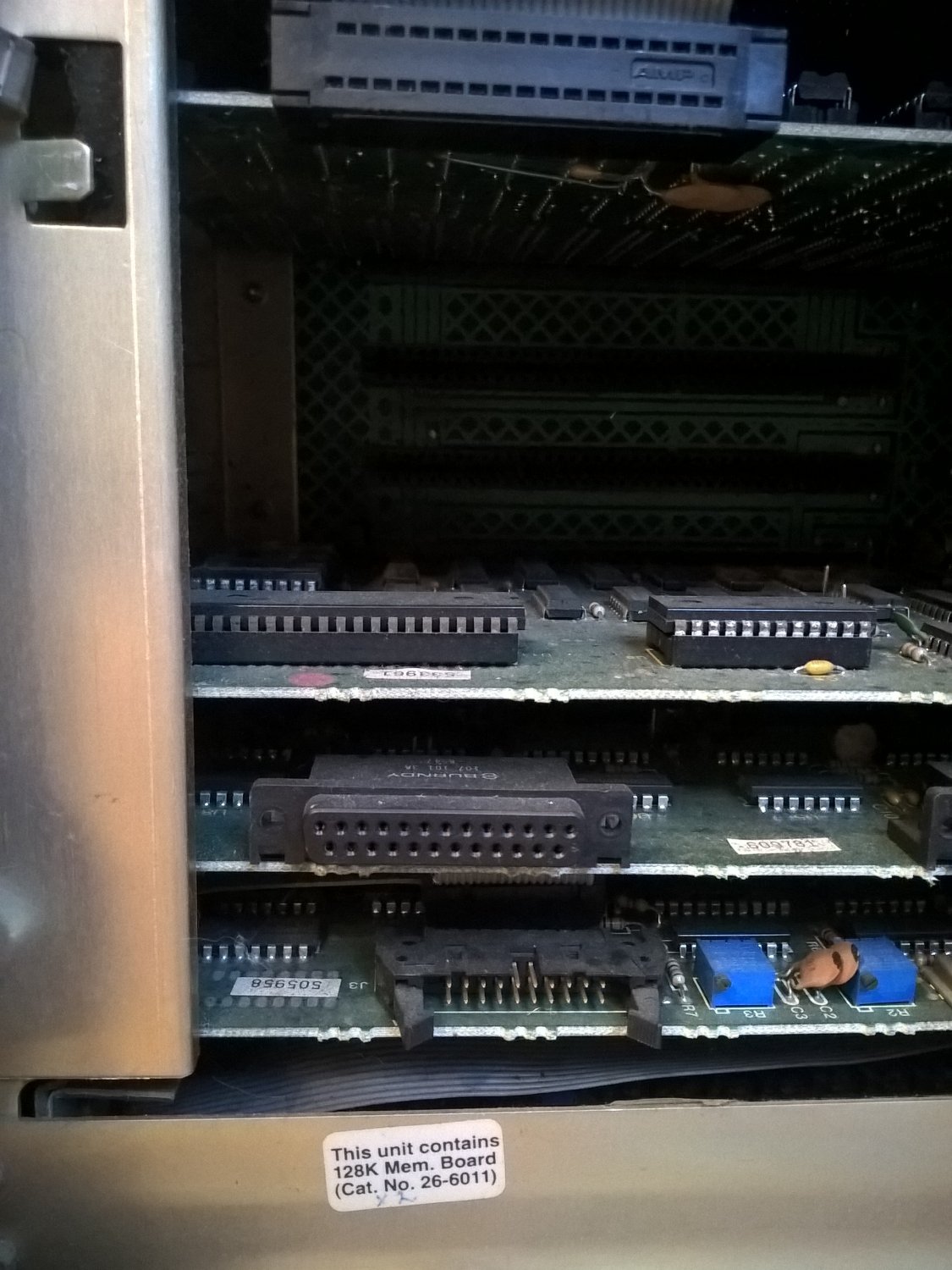 TRS-80 Model 16B W/ 15MB Hard Drive, Tandy Radio Shack (As-Is)