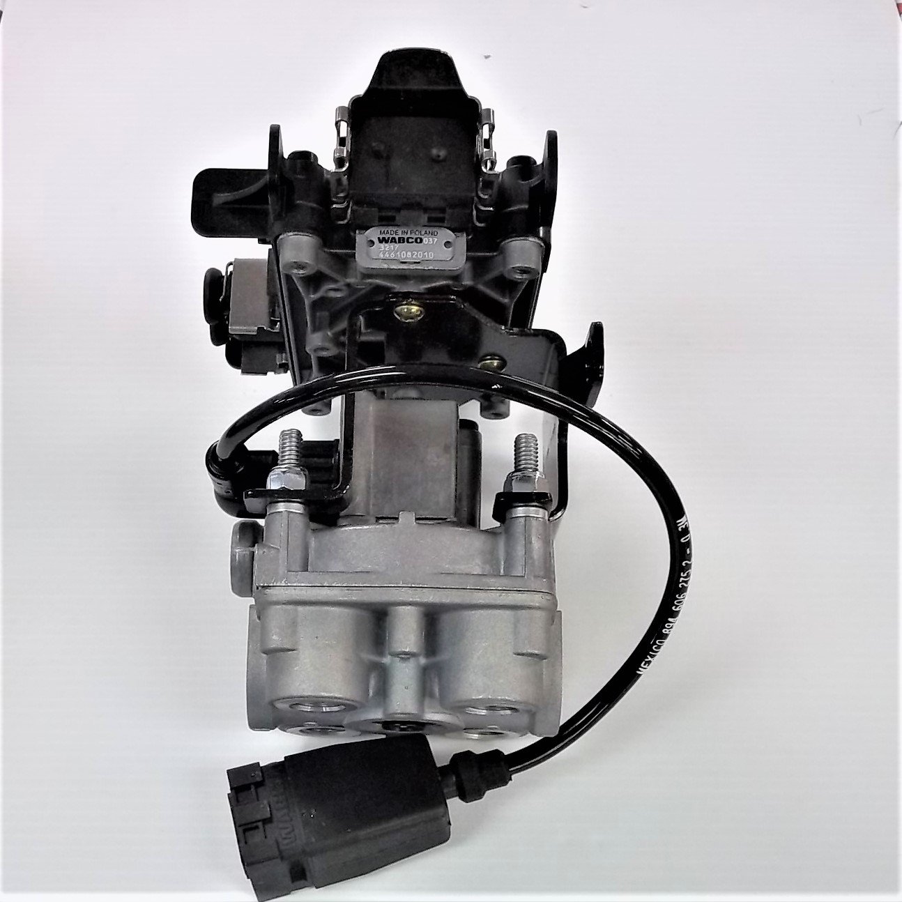 Meritor Wabco 2S1M ABS, ECU Valve Assembly 400 500 101 0 Brand New