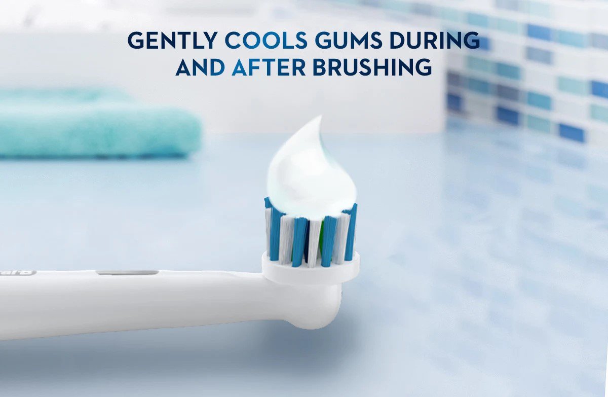 Crest Gum Detoxify Extra Fresh Fluoride Toothpaste for Anticavity and ...