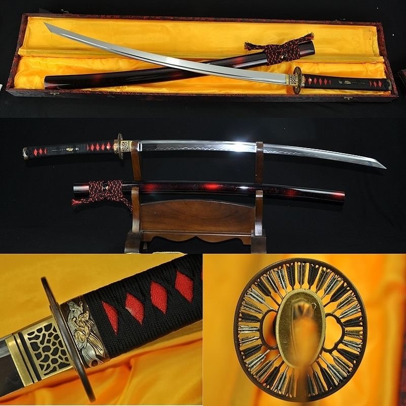 JAPANESE SAMURAI SWORD SAKABATO (REVERSE-EDGED SWORD) CLAY TEMPERED ...