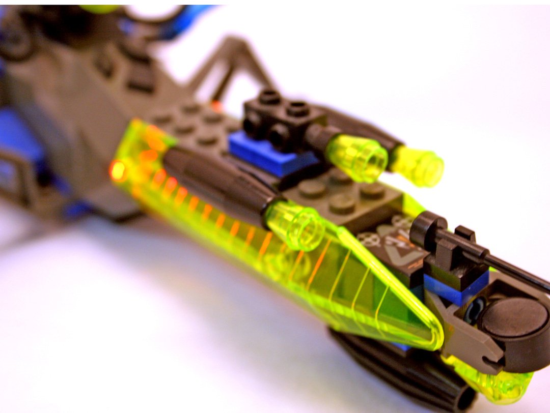 LEGO 6907 System Insectoids Series Sonic Stinger Retiered and Rare