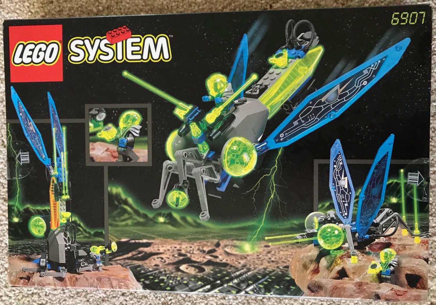 LEGO 6907 System Insectoids Series Sonic Stinger Retiered and Rare
