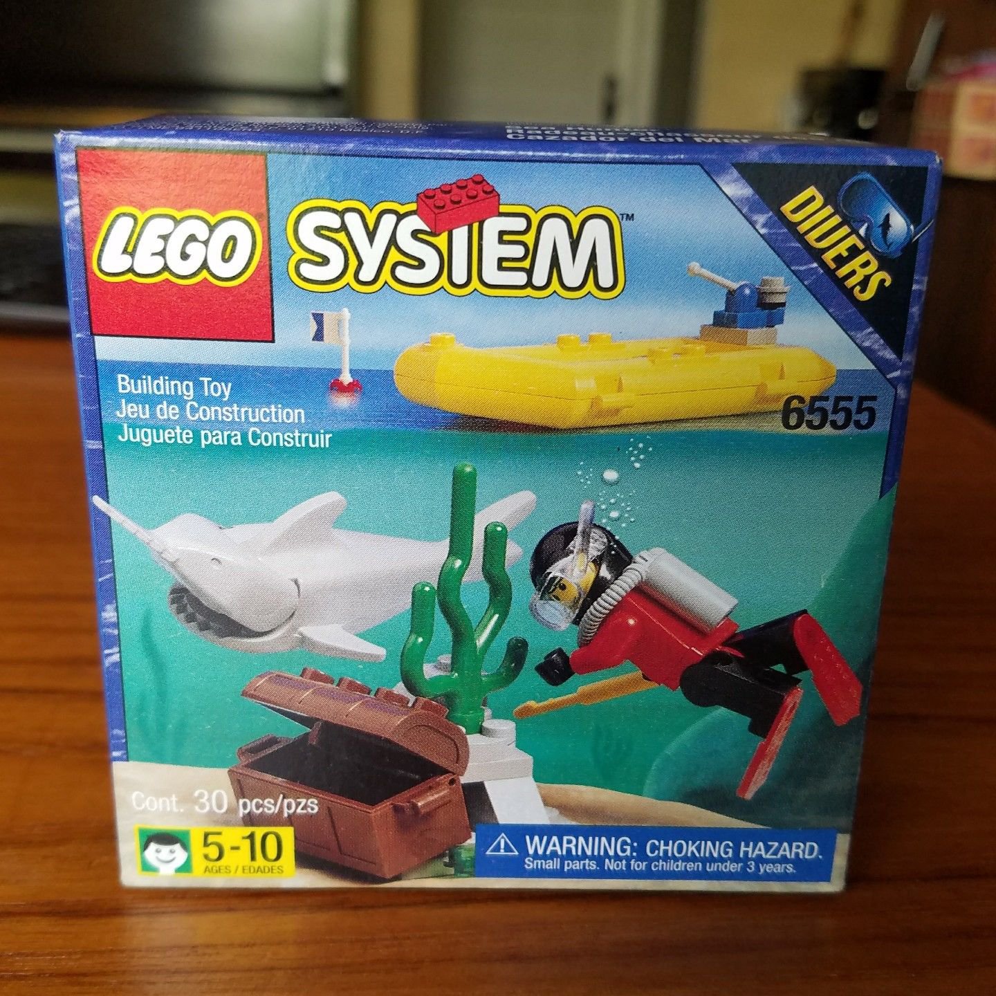 LEGO 6555 System Divers Series Sea Hunter Retiered and Rare