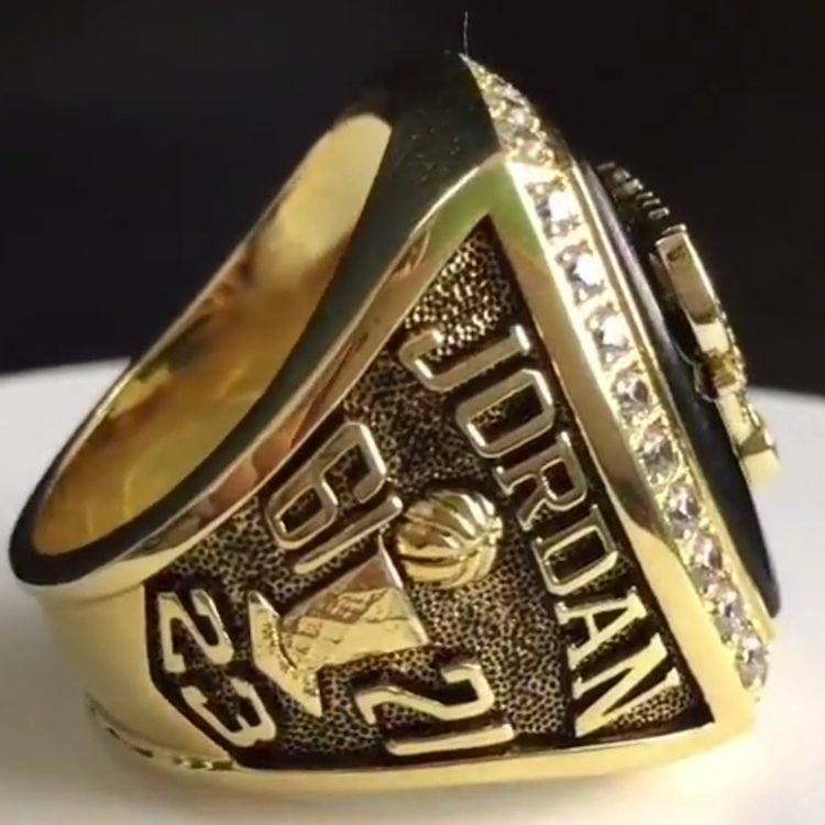 1991 Chicago Bulls Basketball High Quality Championship Ring Replica ...
