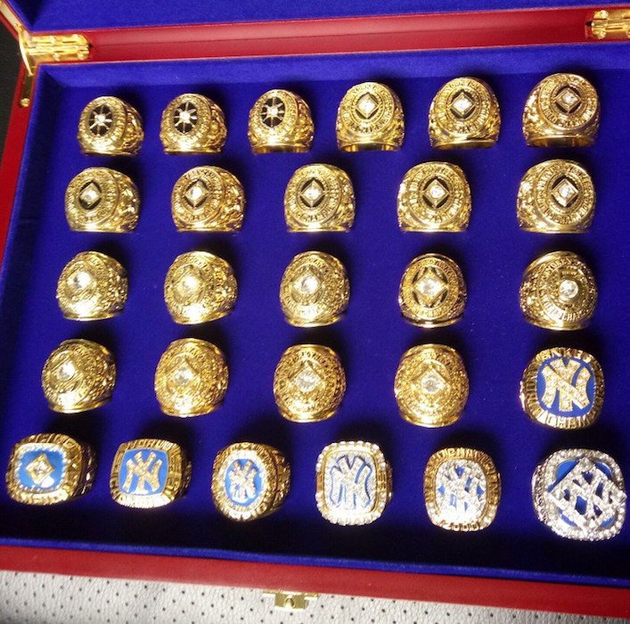 27 Pieces New York Yankees Championship Rings With Wooden Display Box ...