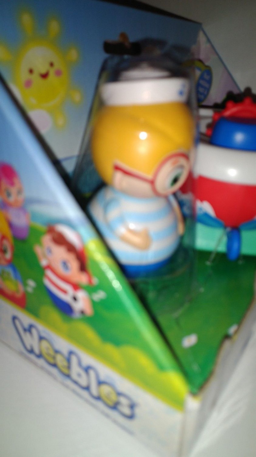 Weebles Winston & Wobbly Boat New in Box