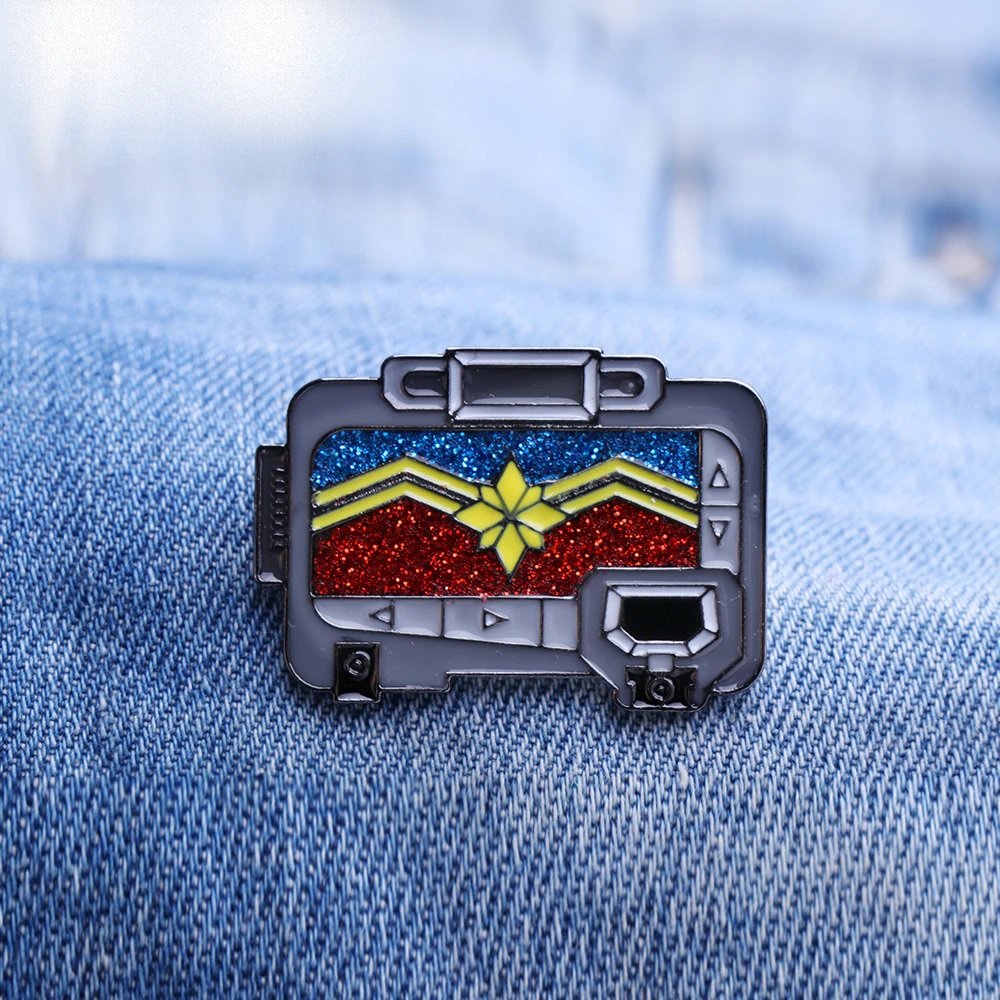 CAPTAIN MARVEL Nick Fury Pager BROOCH Badge PIN Brie Larson Avengers ...