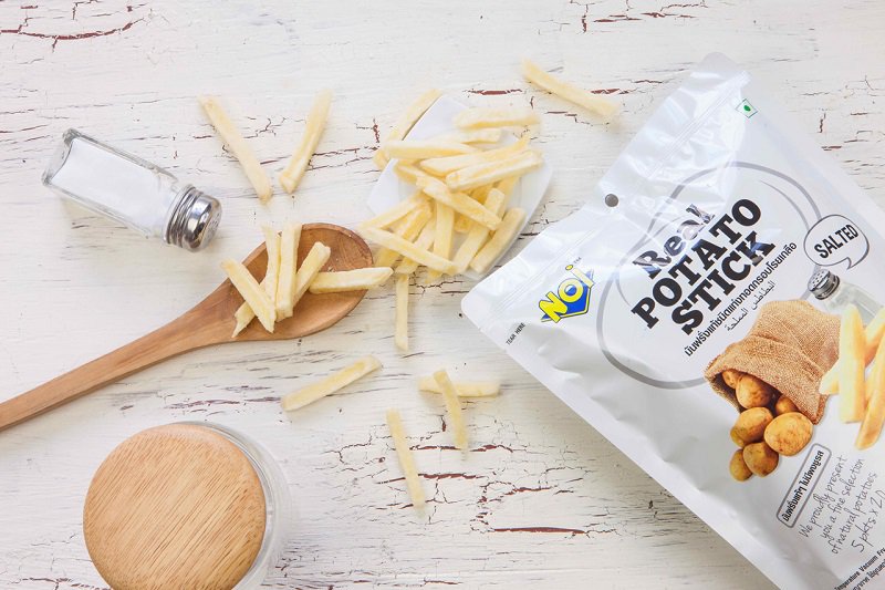 Noi Premium Real Potato Sticks Salted Snack 20g x 5 Sachets Similar to ...