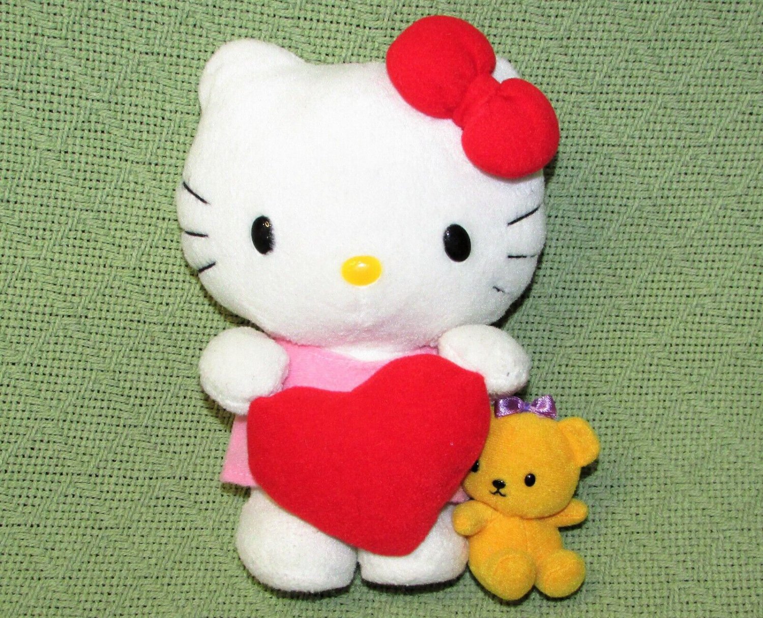 HELLO KITTY PLUSH WITH TEDDY BEAR AND RED HEART 8" STUFFED ANIMAL ...