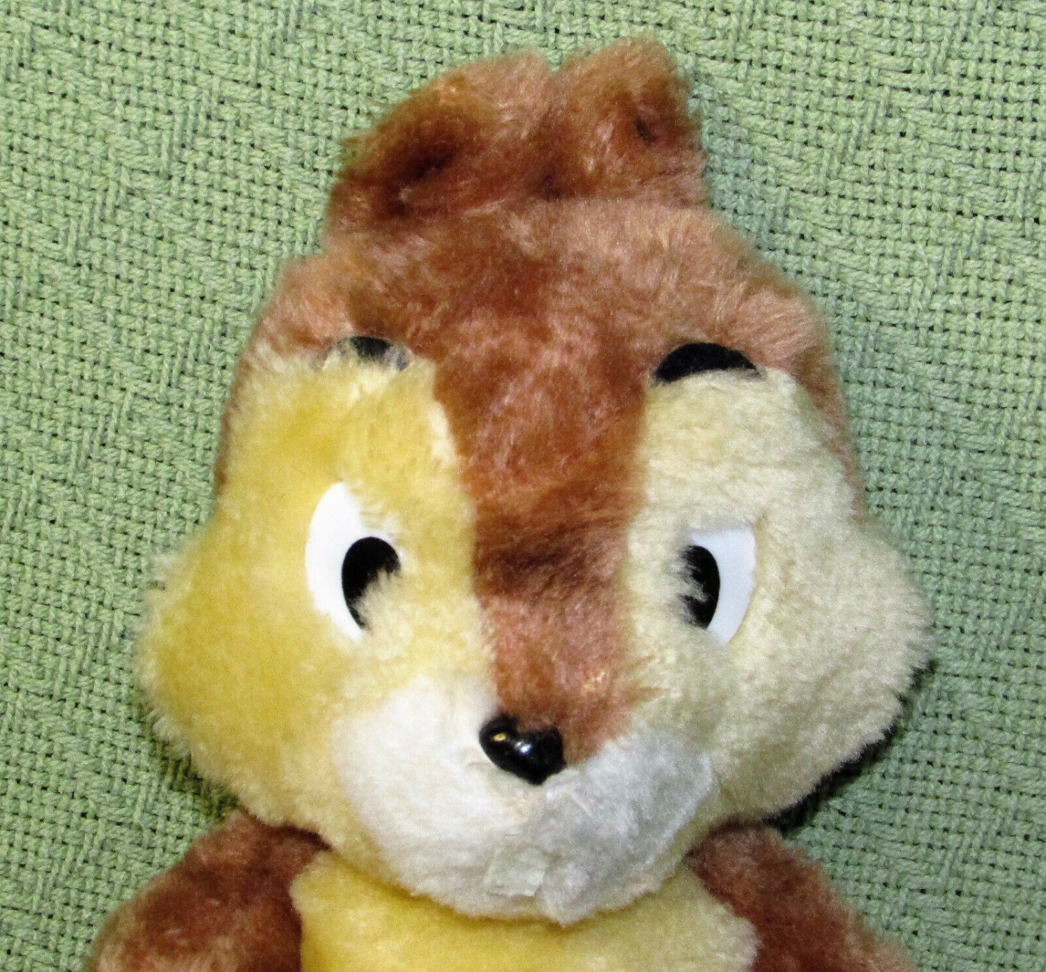 VINTAGE DISNEY CHIP CHIPMUNK PLUSH STUFFED ANIMAL GROUND NUTSHELL 8.5 ...