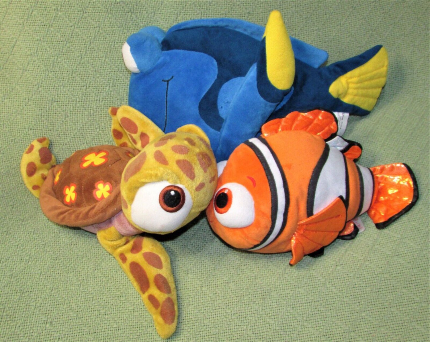 DISNEY FINDING NEMO PLUSH LOT DORY SQUIRT SEA TURTLE BLUE TANG CLOWN ...