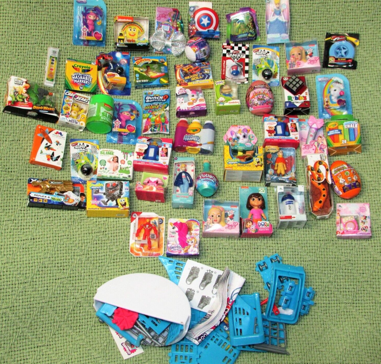 ZURU MINI BRANDS TOY LOT OF 50 + CART PIECES PRETEND PLAY DOLL HOUSE TOYS