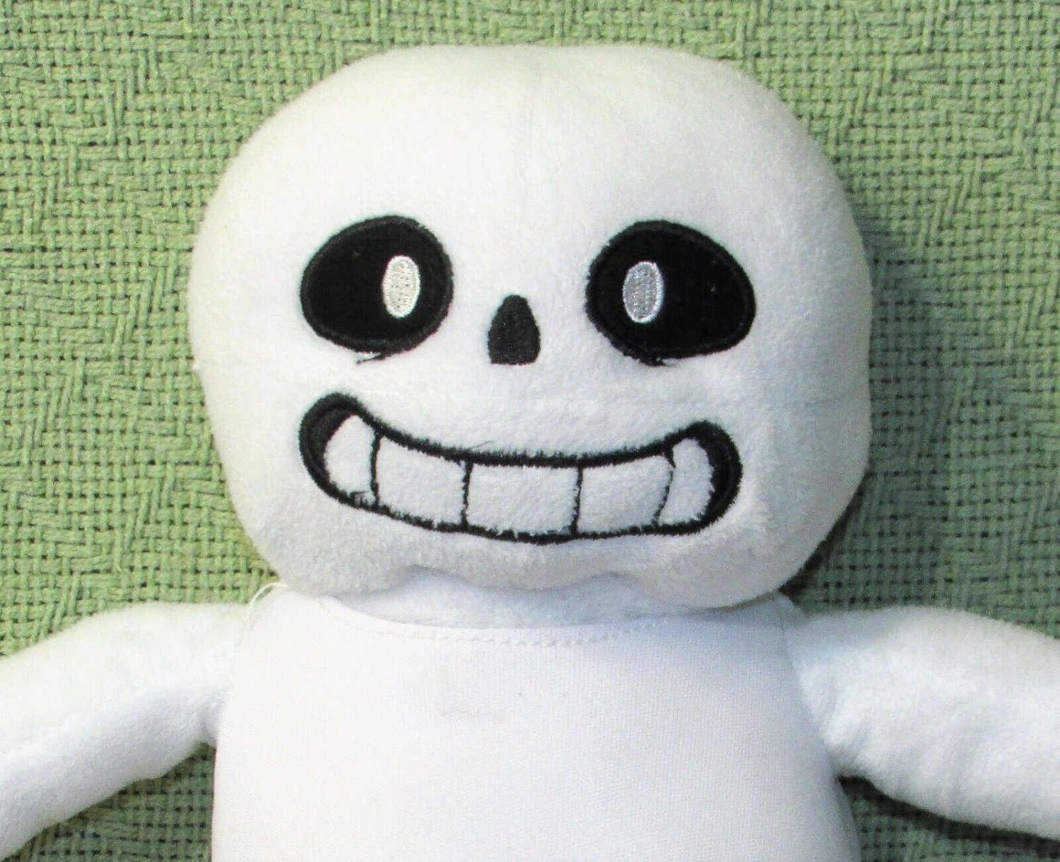 UNDERTALE ANIME SANS PLUSH STUFFED CHARACTER ANIMAL 8" SITTING SKELETON ...