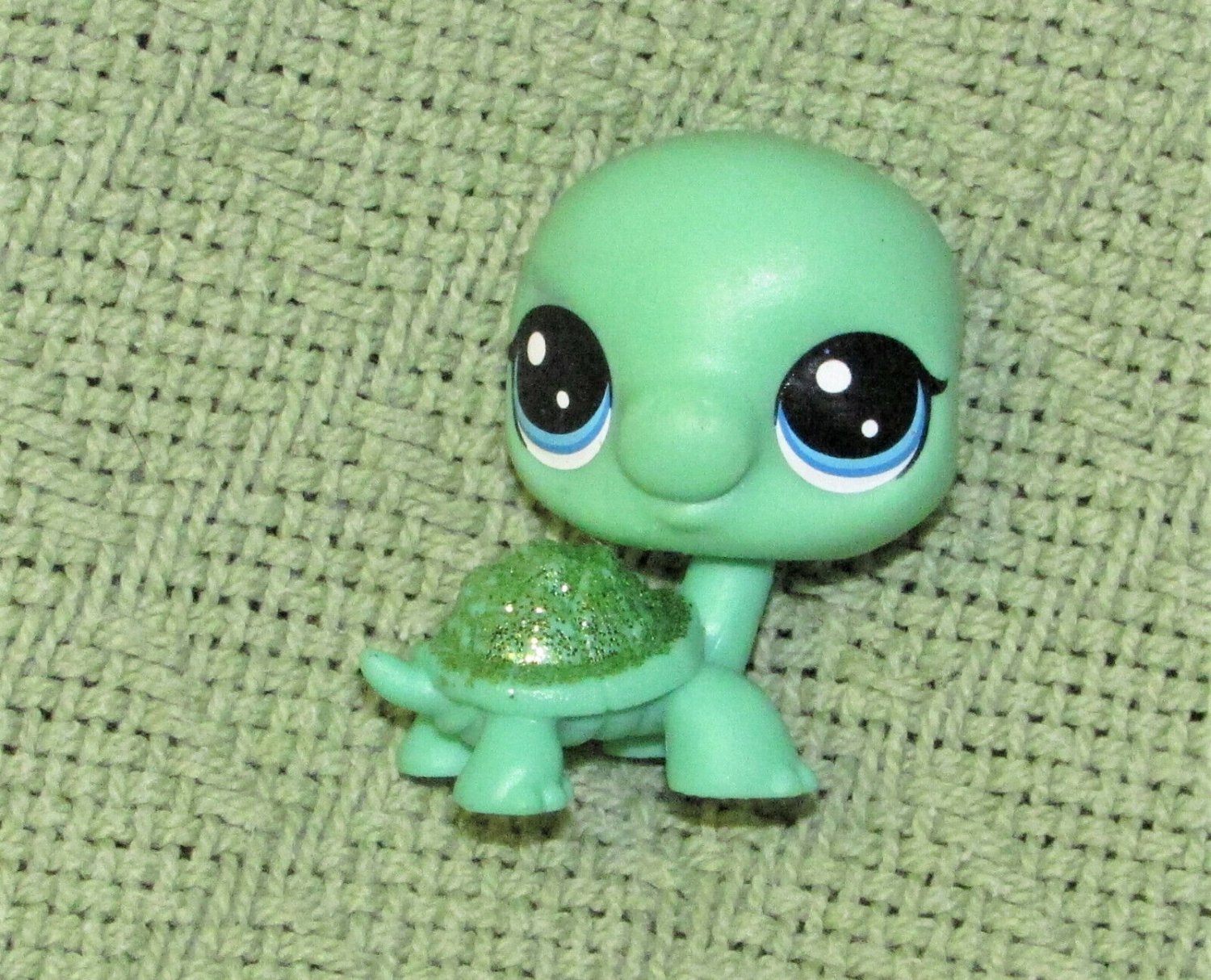 LITTLEST PET SHOP BABY TURTLE GREEN with SPARKLY SHELL BLUE EYES HASBRO ...
