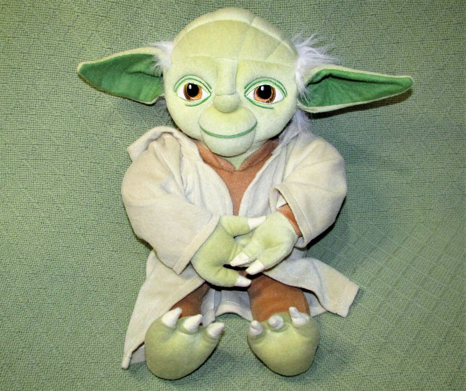 YODA STAR WARS PLUSH STUFFED ANIMAL DOLL LARGE JAY FRANCO LUCAS FILMS 12" TOY
