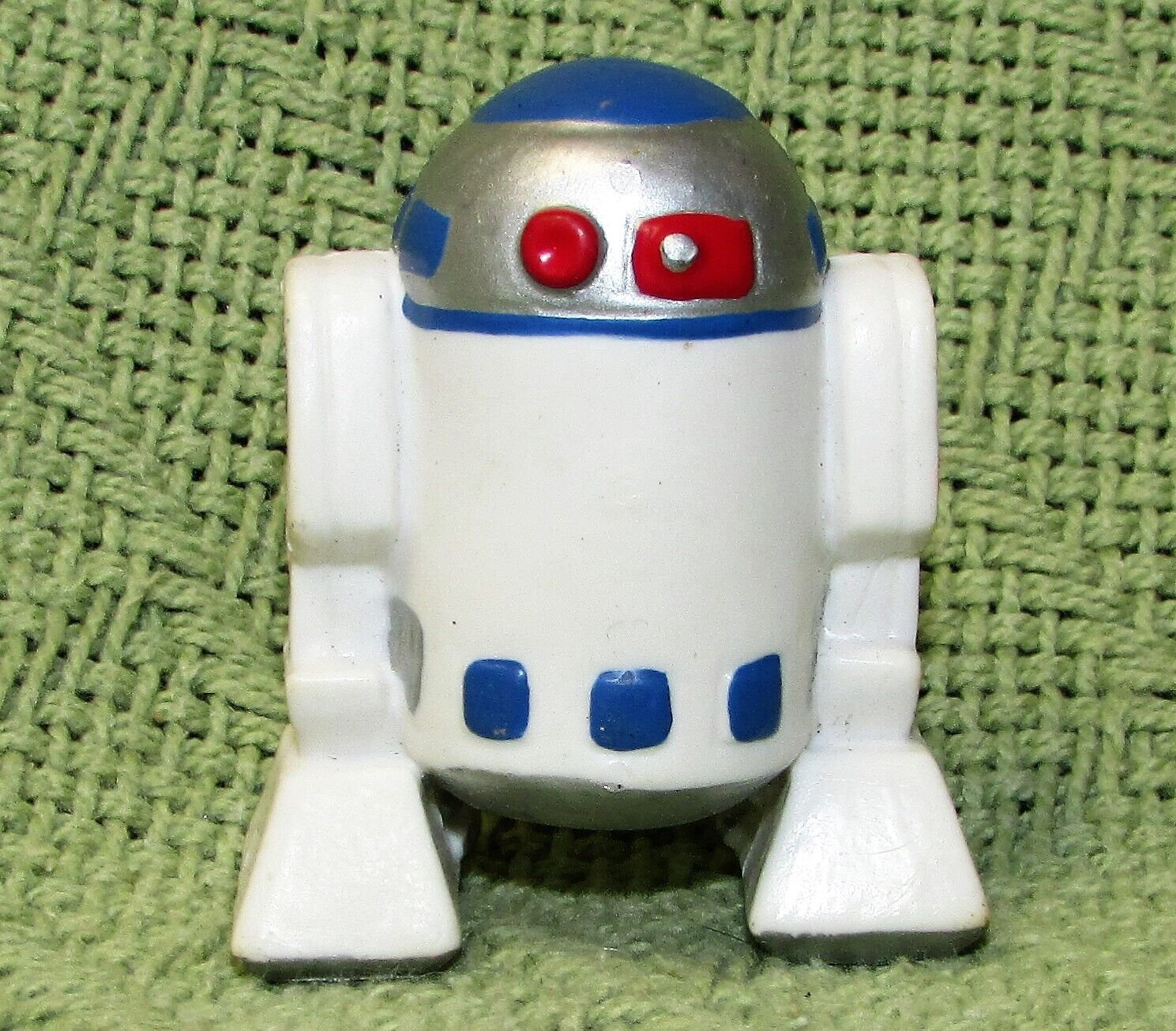 VINTAGE STAR WARS R2D2 ACTION FIGURE 2" PLASTIC LFL 9:6 WHITE RED BLUE ...