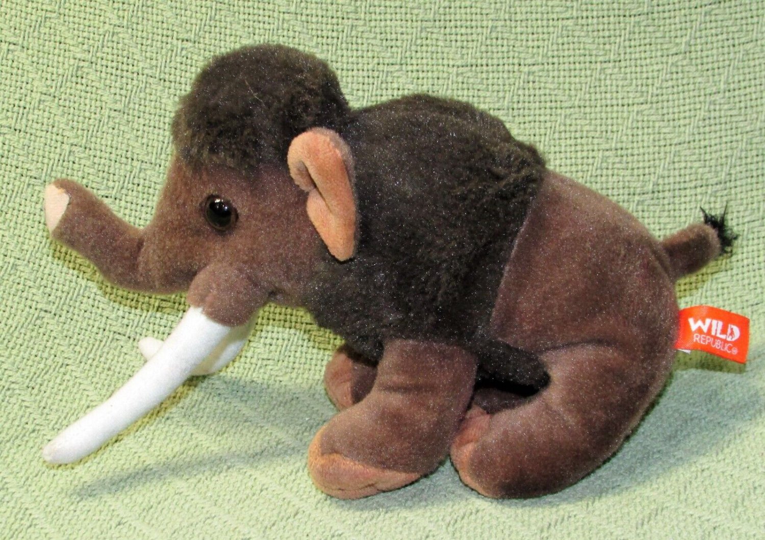 9" WOOLY MAMMOTH PLUSH WILD REPUBLIC STUFFED ANIMAL CURVED TUSKS BROWN TOY