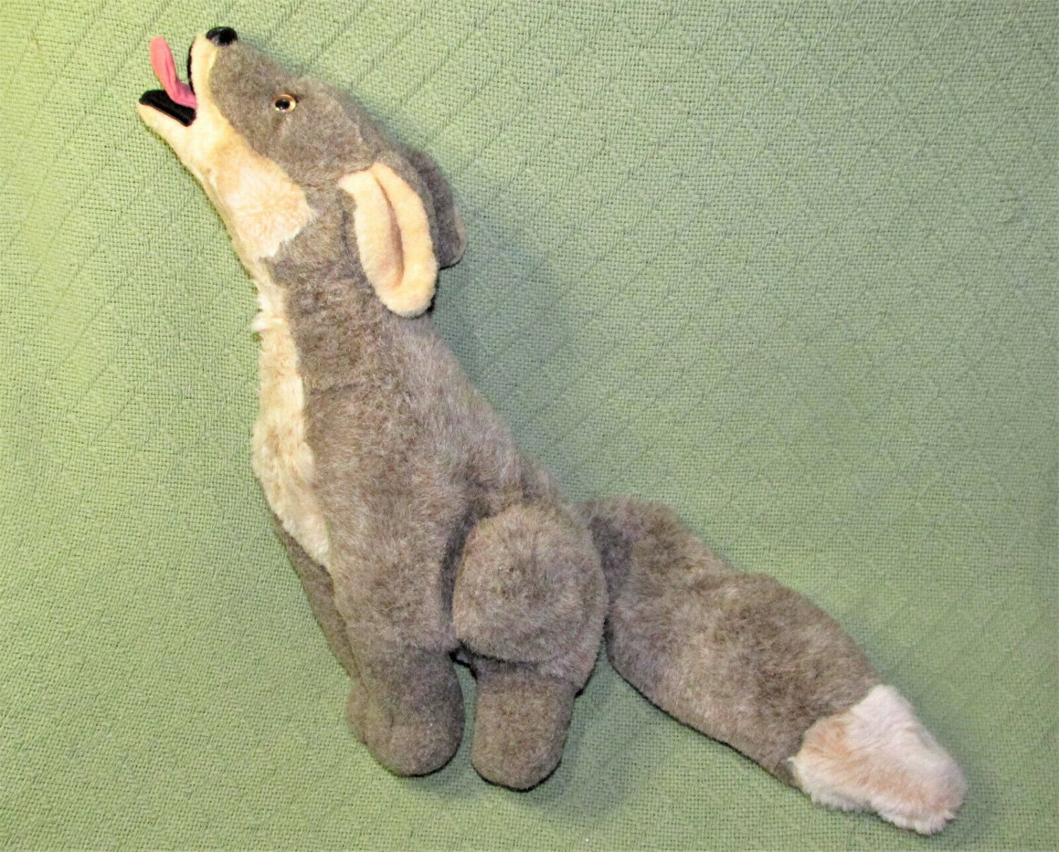 17" KATHYS KREATIONS HOWLING WOLF PLUSH STUFFED ANIMAL REALISTIC TOY ...