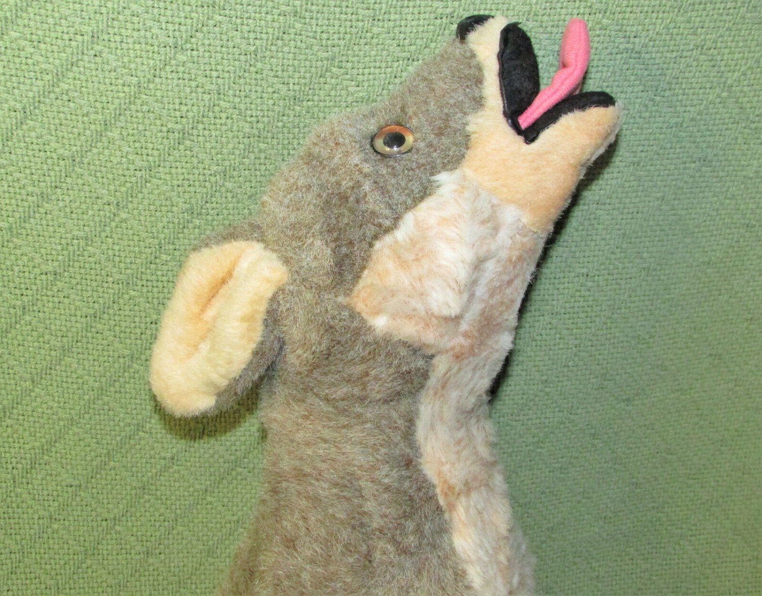 17" KATHYS KREATIONS HOWLING WOLF PLUSH STUFFED ANIMAL REALISTIC TOY ...