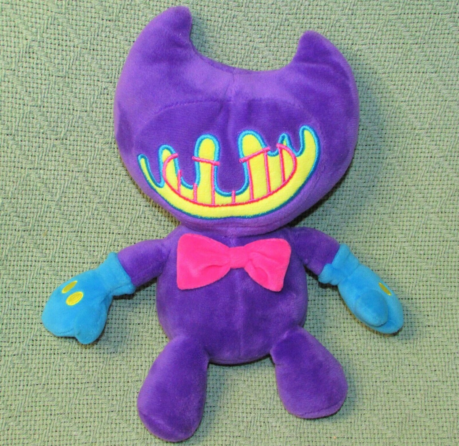 10" PURPLE MONSTER ALIEN PLUSH YELLOW SMILE NO EYES BLUE GLOVES SOFT ...