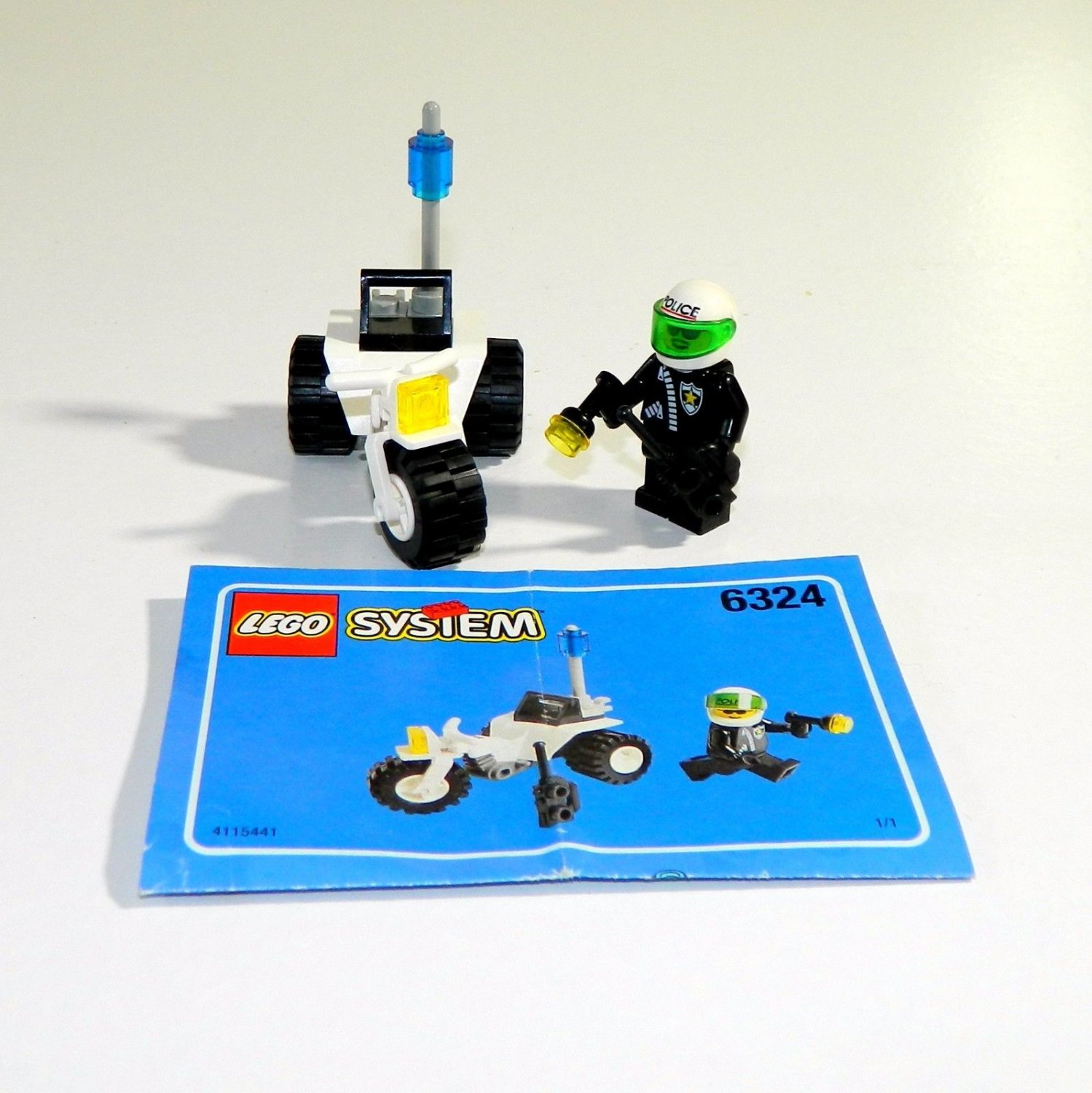 LEGO 6324 Vintage Chopper Cop Set Complete w/ Minifigure & Instructions