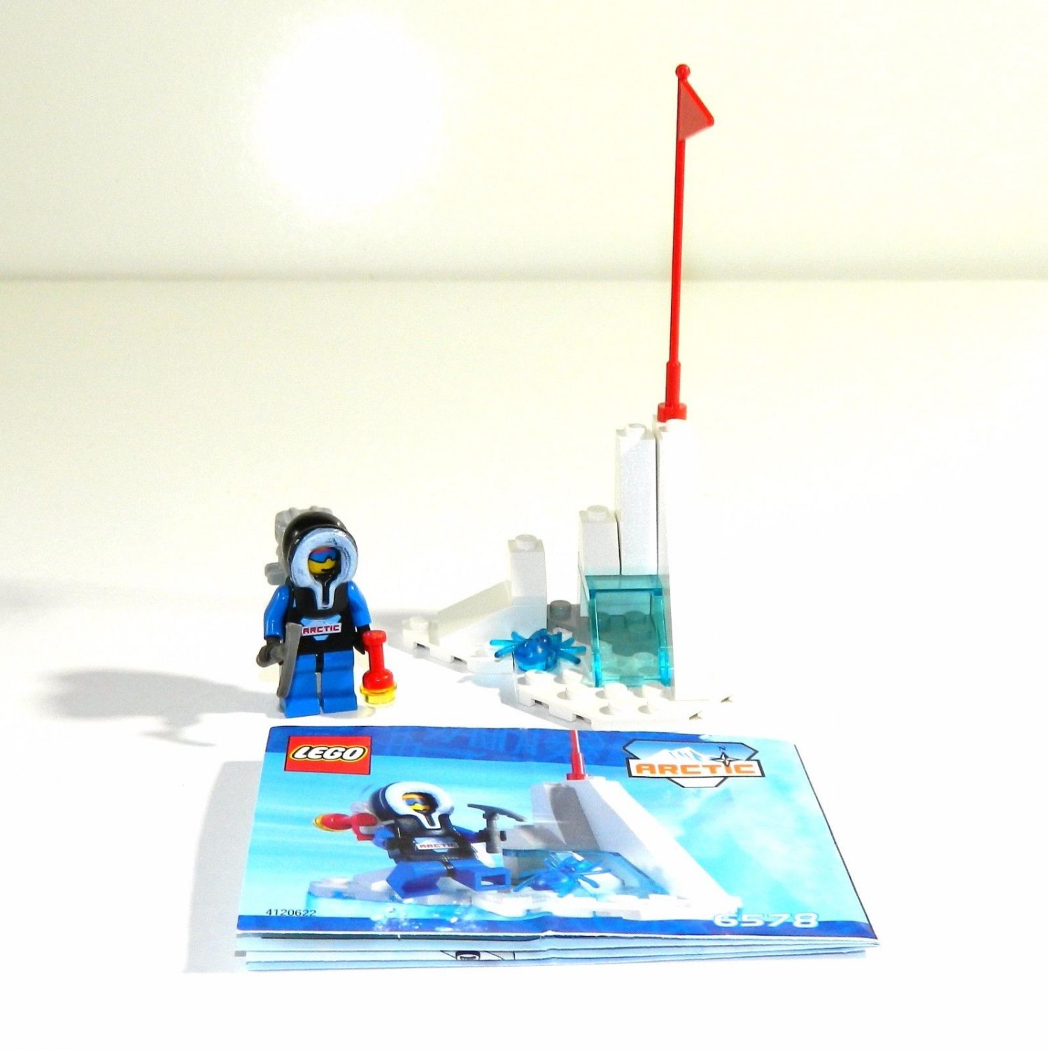 LEGO 6626 Arctic Explorer Set (Snowmobile) Complete w/ Minifigure ...