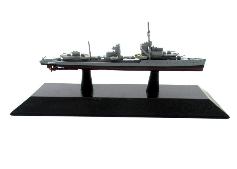 Z16 FRIEDRICH ECKOLDT HEAVY DESTROYER GERMAN NAVY YEAR 1936, DEAGOSTINI 1:1250