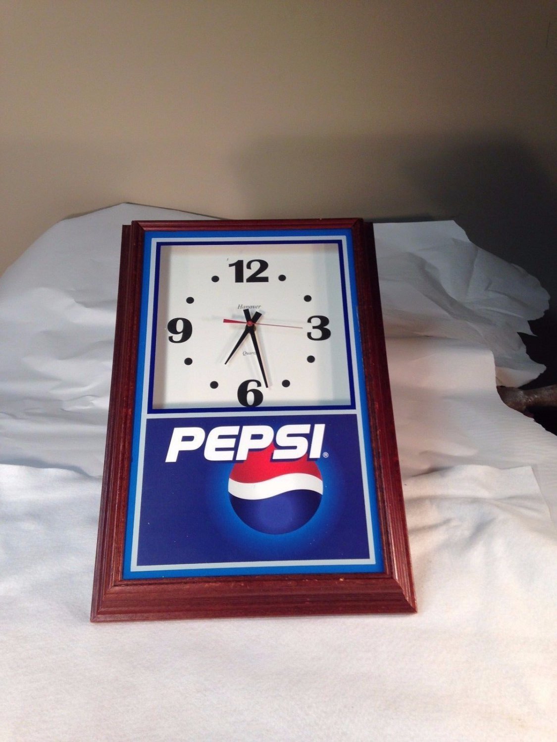 Vintage Hanover Pepsi Wall Clock