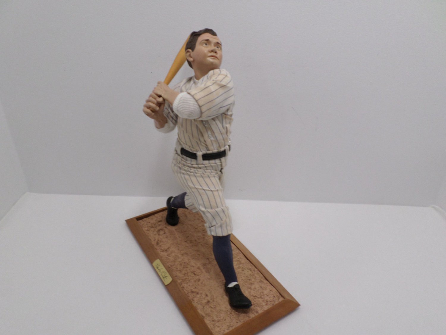 Babe Ruth Statue 60th Home Run the Ashton-Drake Legend Series 1994