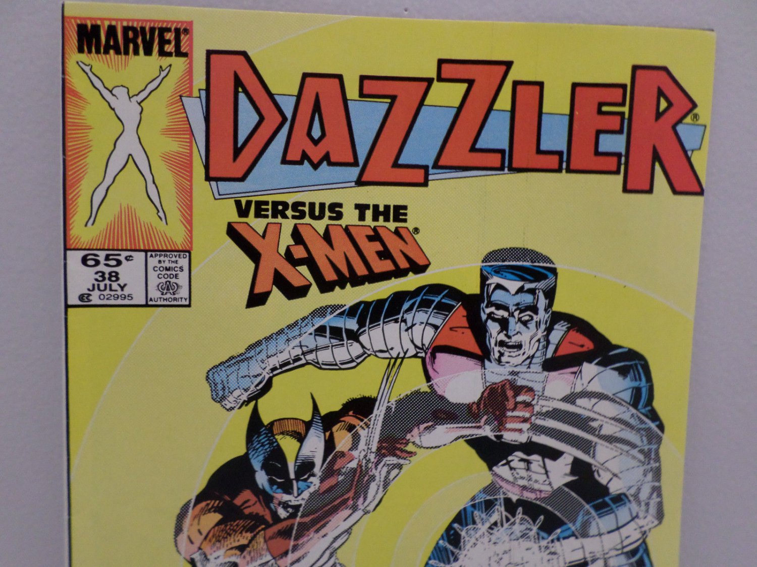 DAZZLER Dazzler Vs. The X-Men July 1985 No. 38 Marvel Comics Comic Book