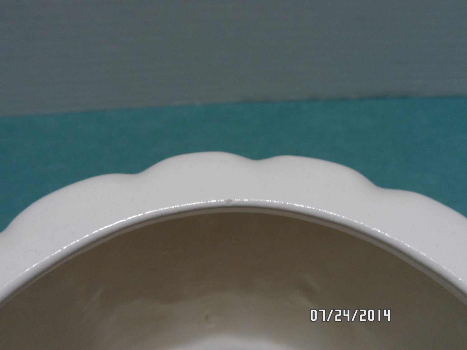 Planter California White Art Pottery Ribbed Marked on Bottom