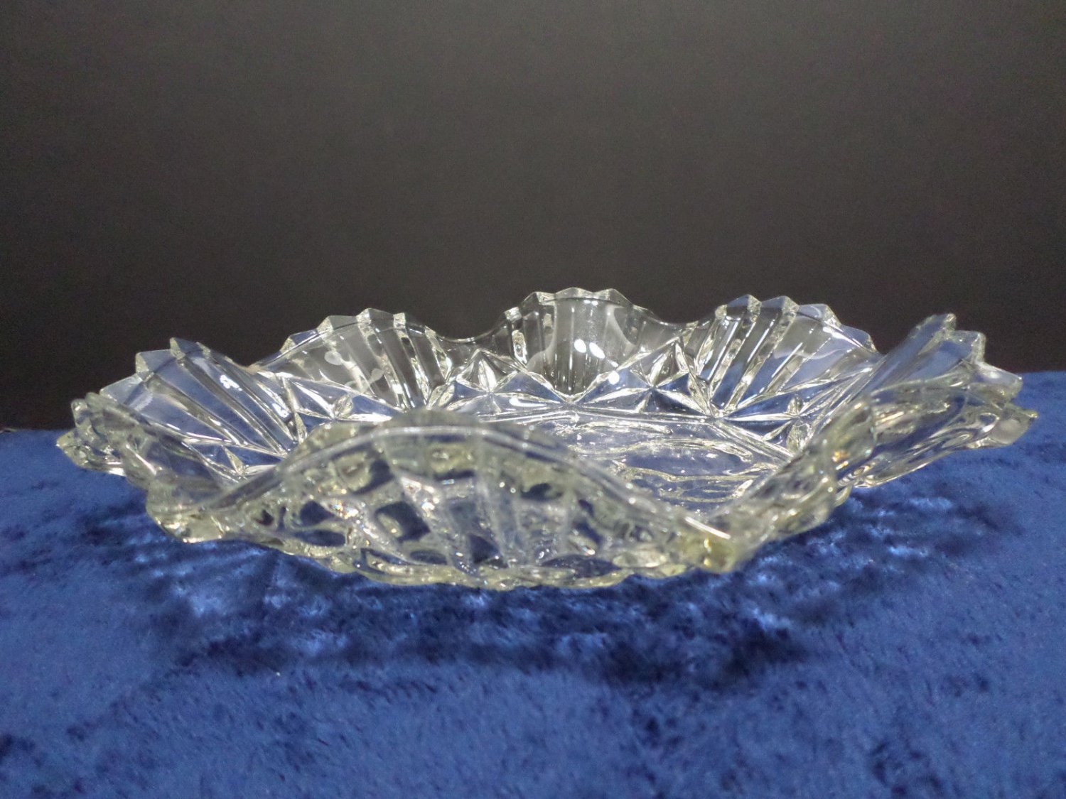 Vintage Fruit Bowl Clear Glass with a Ruffled Edge
