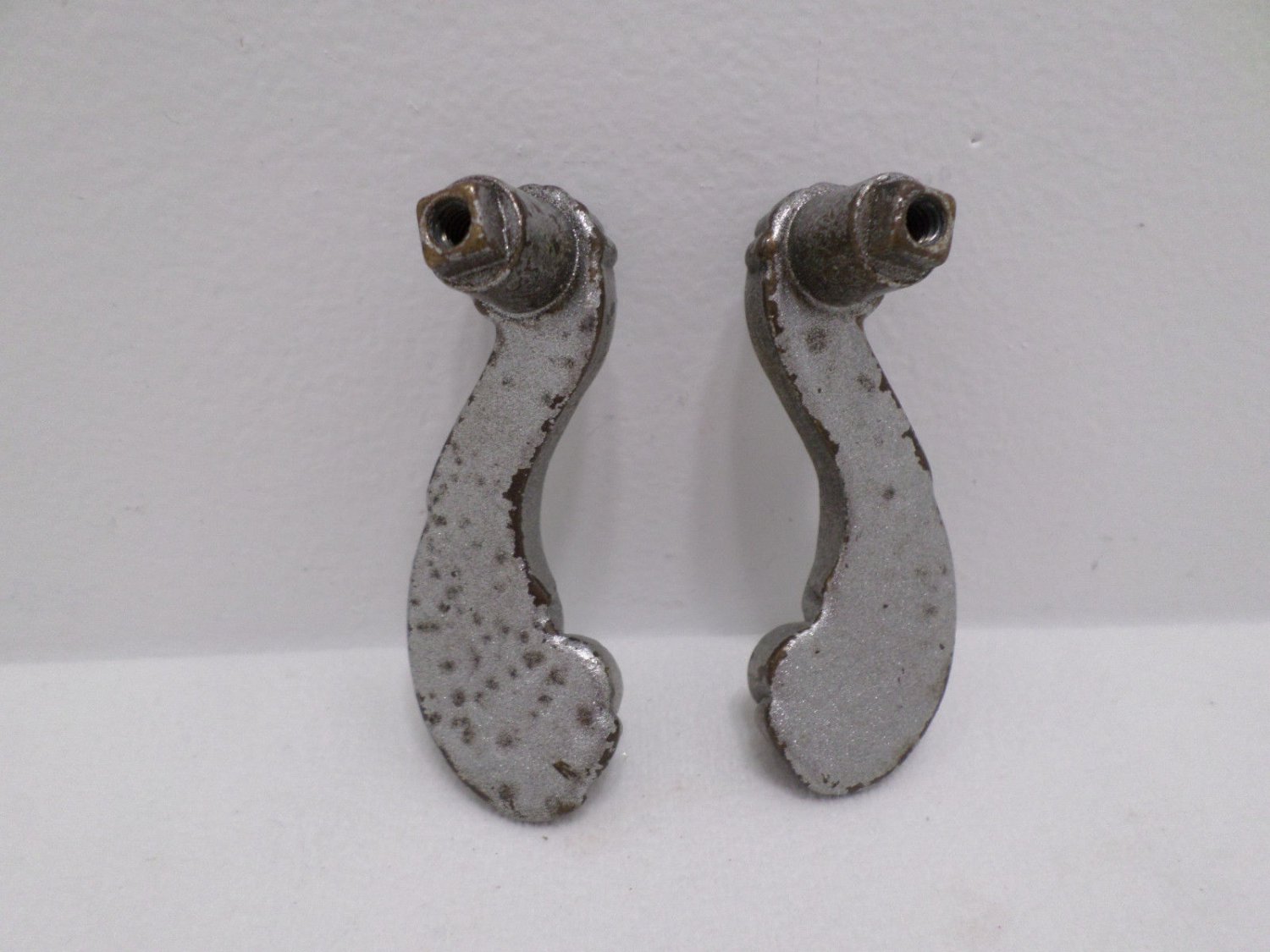 Door Pulls Drawer Handles Silver Tone Metal Dangle Vintage
