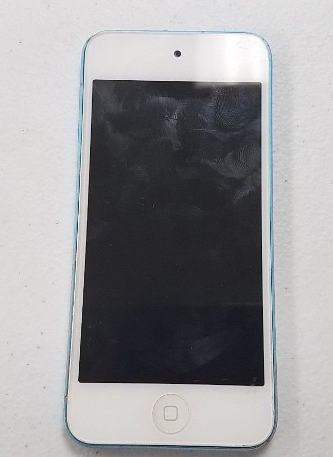 Apple iPod Touch 5th Generation iOS 64GB Blue