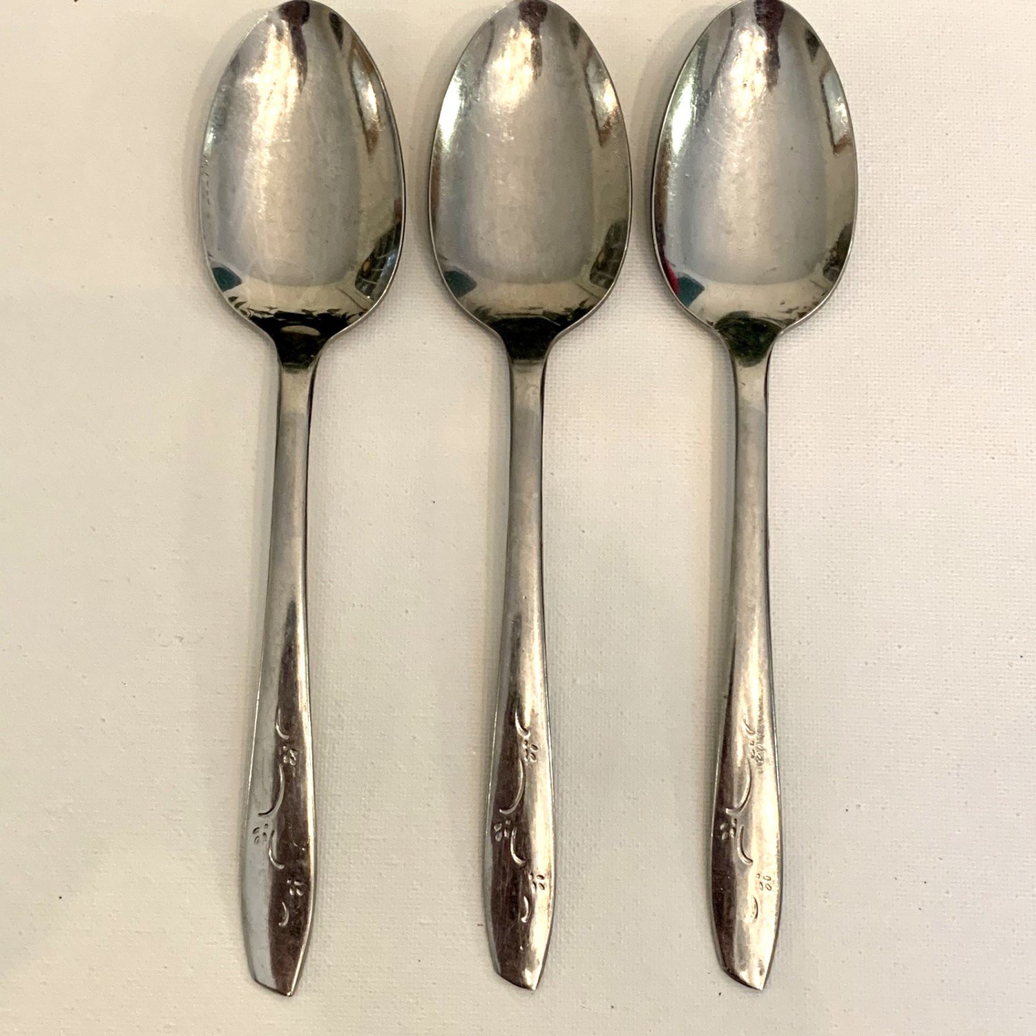 3 Silco Stainless MARDI GRAS 8.5" Dinner Spoons Large Spoon Vintage USA ...