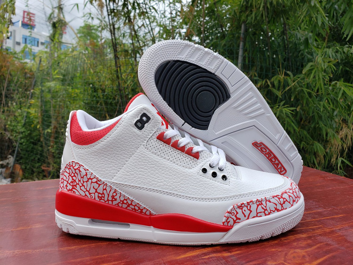 Air Jordan 3 Retro SE Tokyo White Fire Red Black