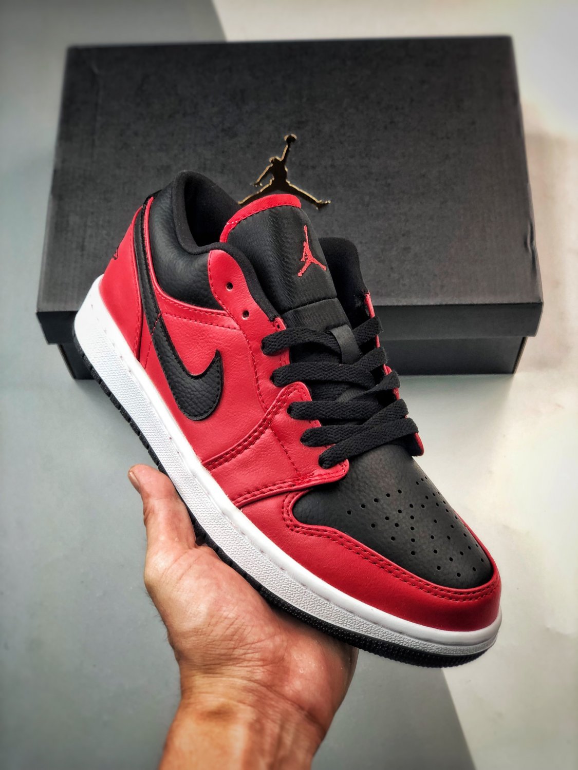 2024 & 2025 air jordan 1 low gym redblack-white 553558-605