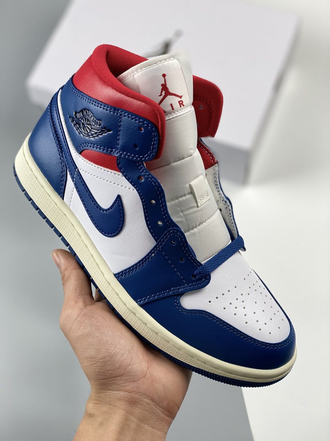 2024 & 2025 air jordan 1 mid “french blue” bluewhitered bq6472-146