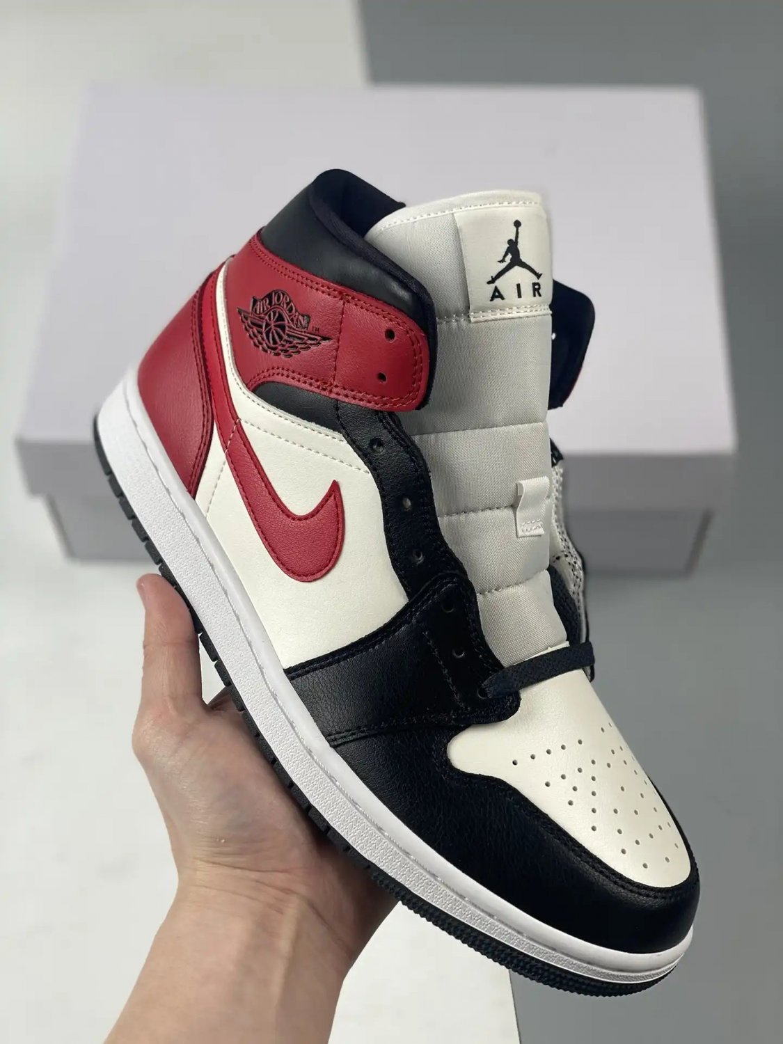 2024 & 2025 air jordan 1 mid â black toeâ black red white bq6472-160