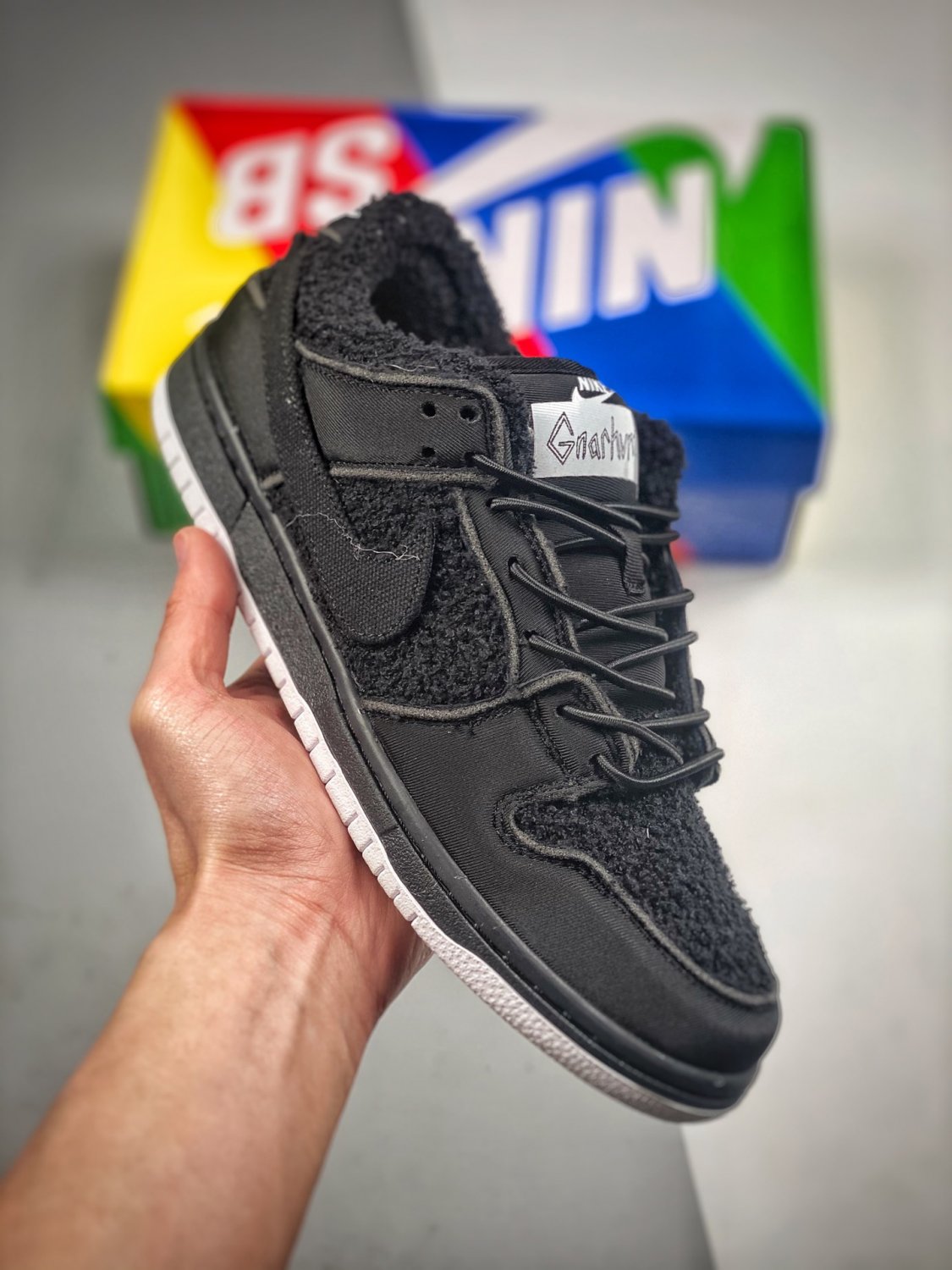 2024 & 2025 gnarhunters x sb dunk low black dh7756-010