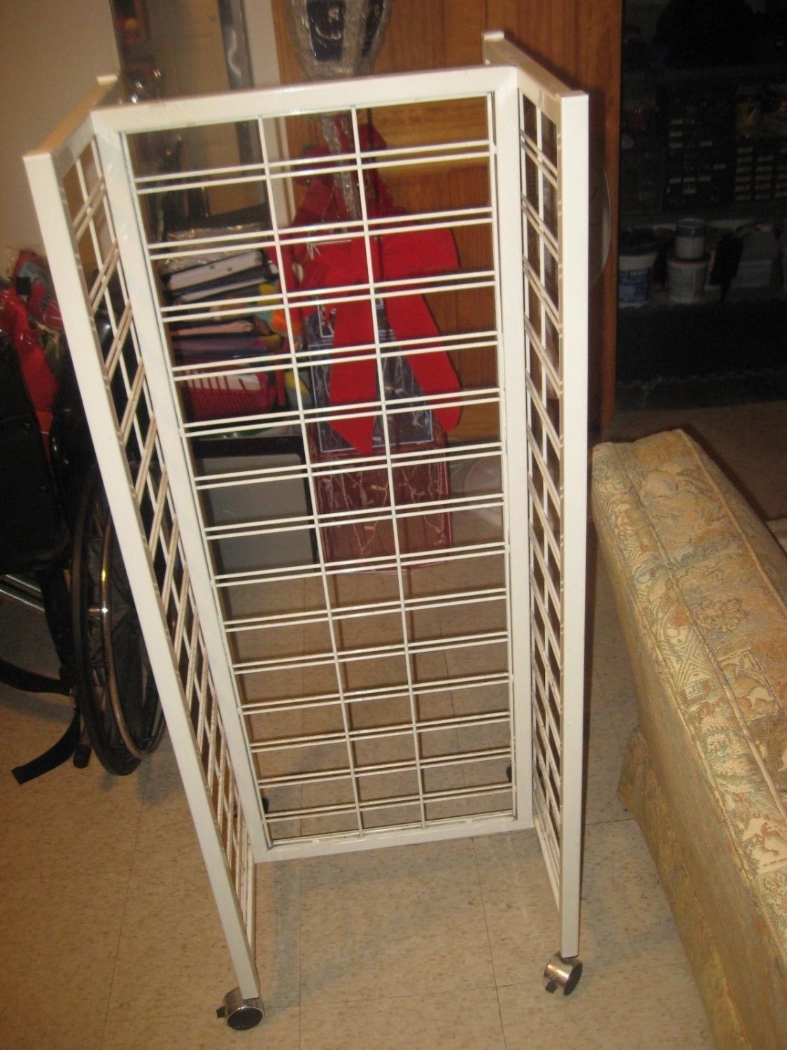 STORE FIXTURE 4 PANEL ROLLING DISPLAY