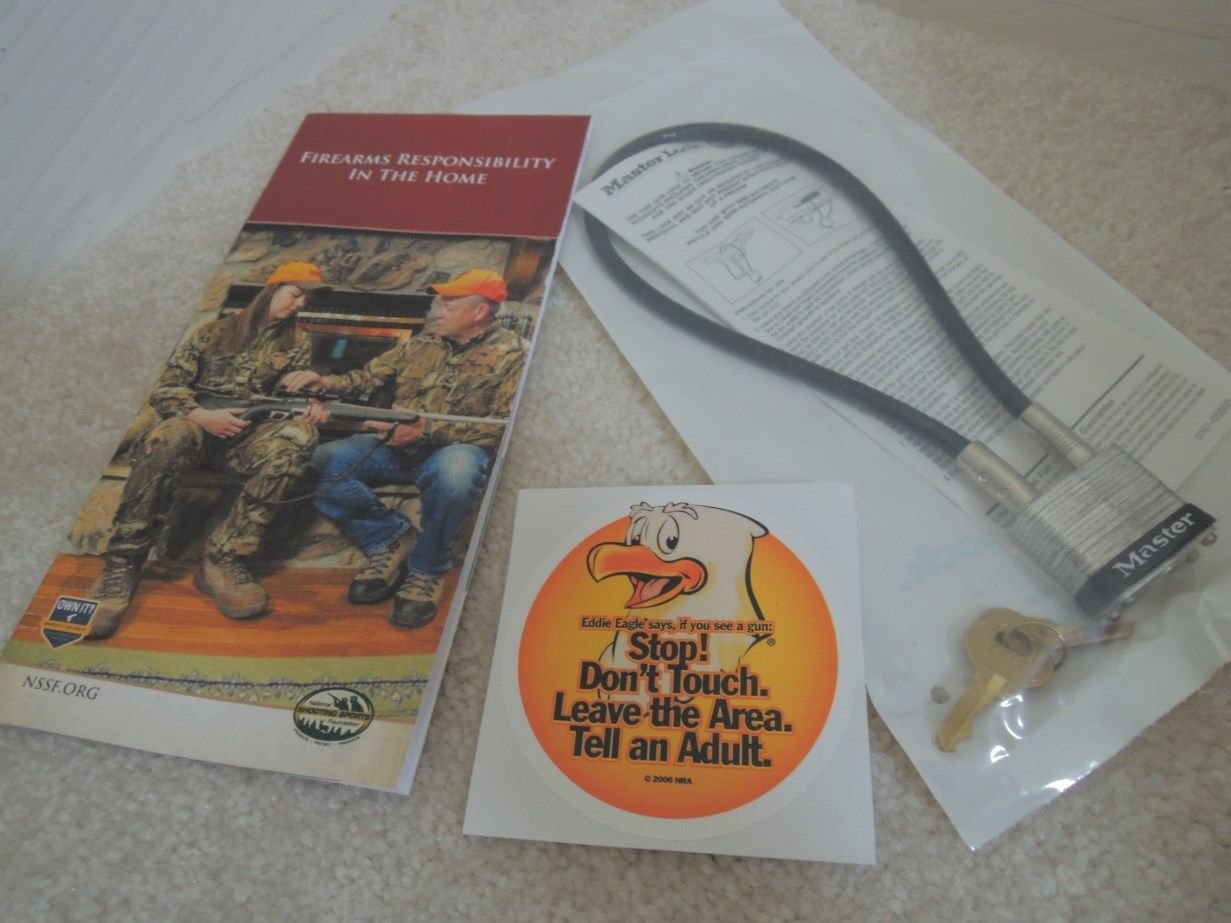 GUN LOCK by Master Lock - Pistol Shotgun CABLE SAFETY LOCK + Flyer ...